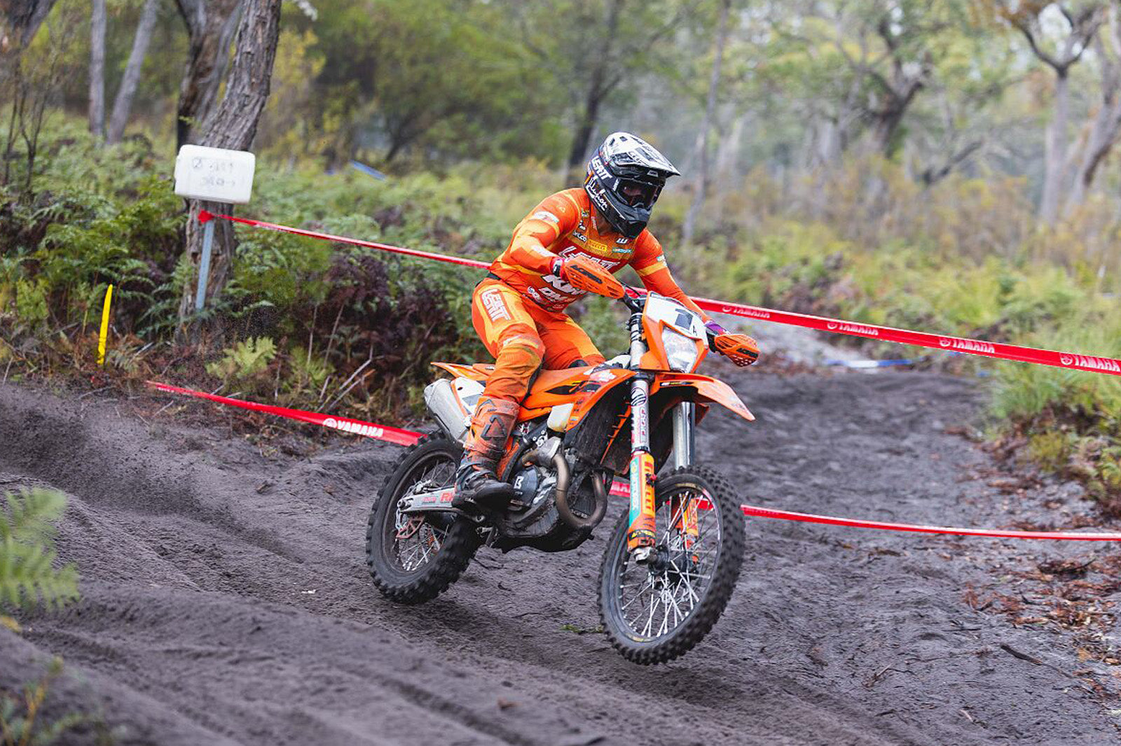 KTM DM31 RACING TEAM TAKES PRO ENDURO CLEAN-SWEEP IN CASTERTON – Leatt ...